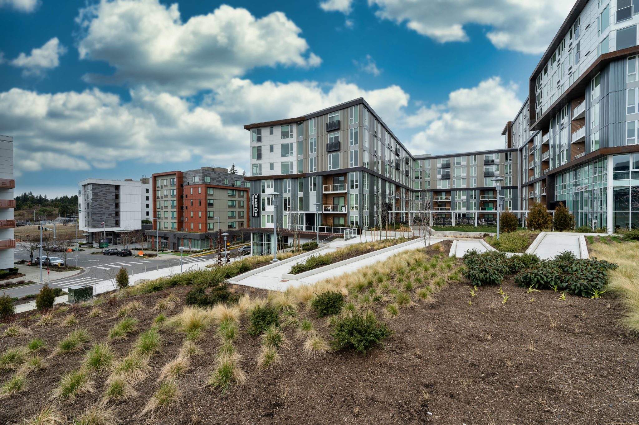 Professional Bed Maintenance Services - Rich Landscaping