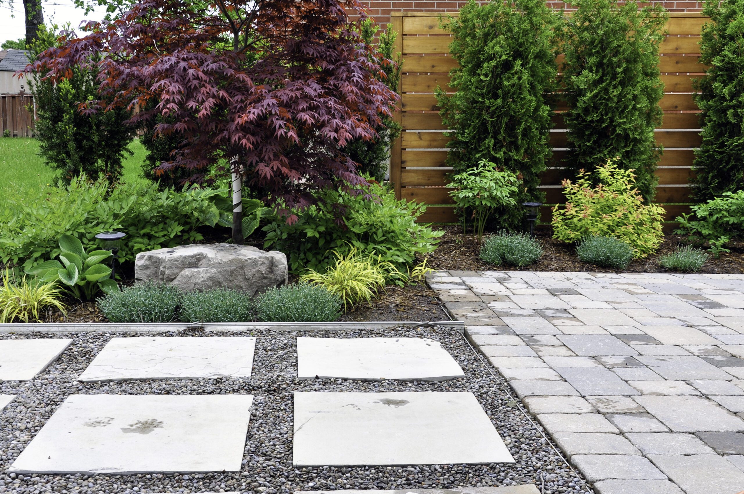 Custom Landscape Design Services - Rich Landscaping